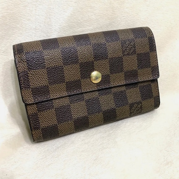 Louis Vuitton | Bags | Authentic Louis Vuitton Damier Wallet | Poshmark